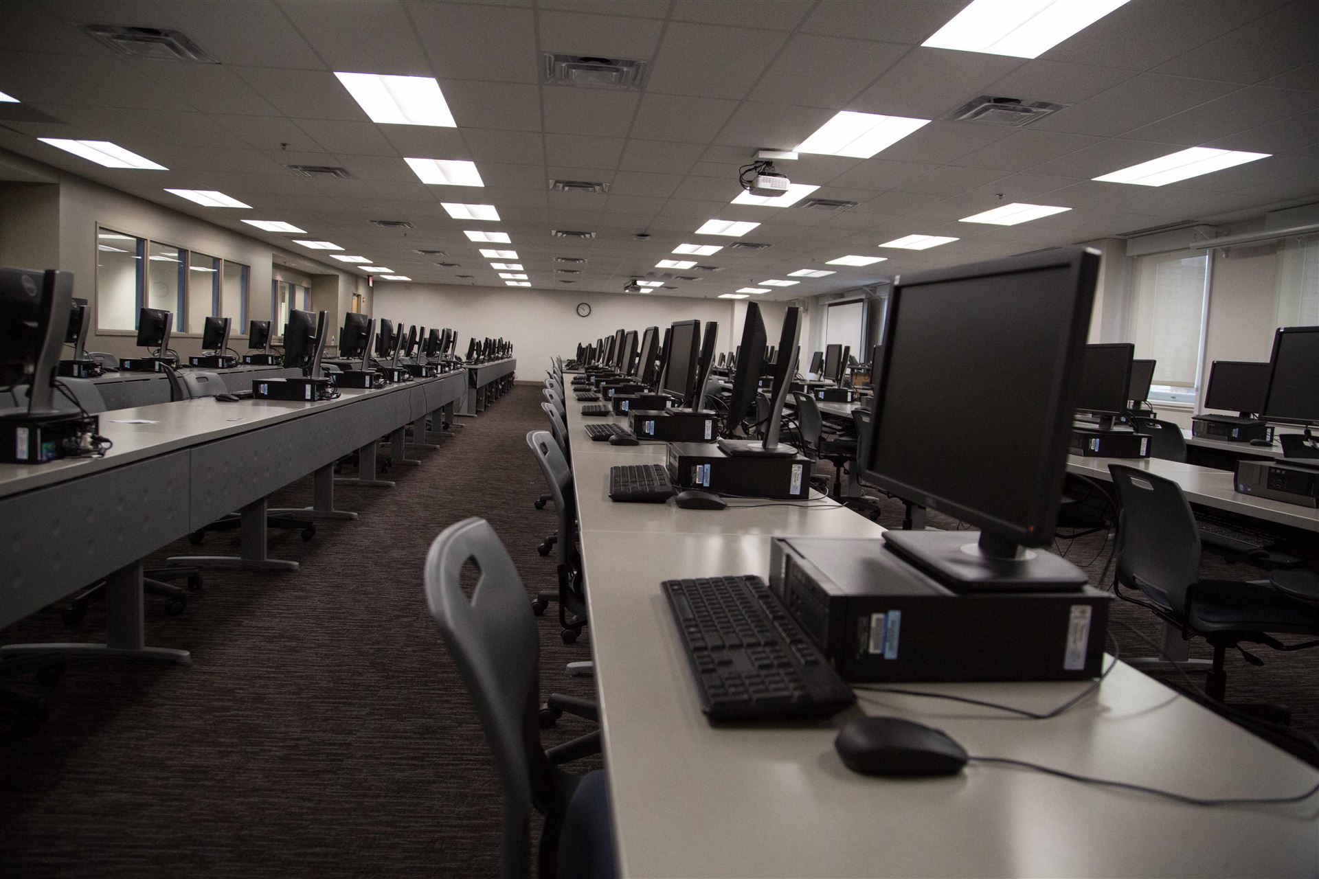 Locations Hub - MCC Penn Valley Campus - Call Center / Computer Lab