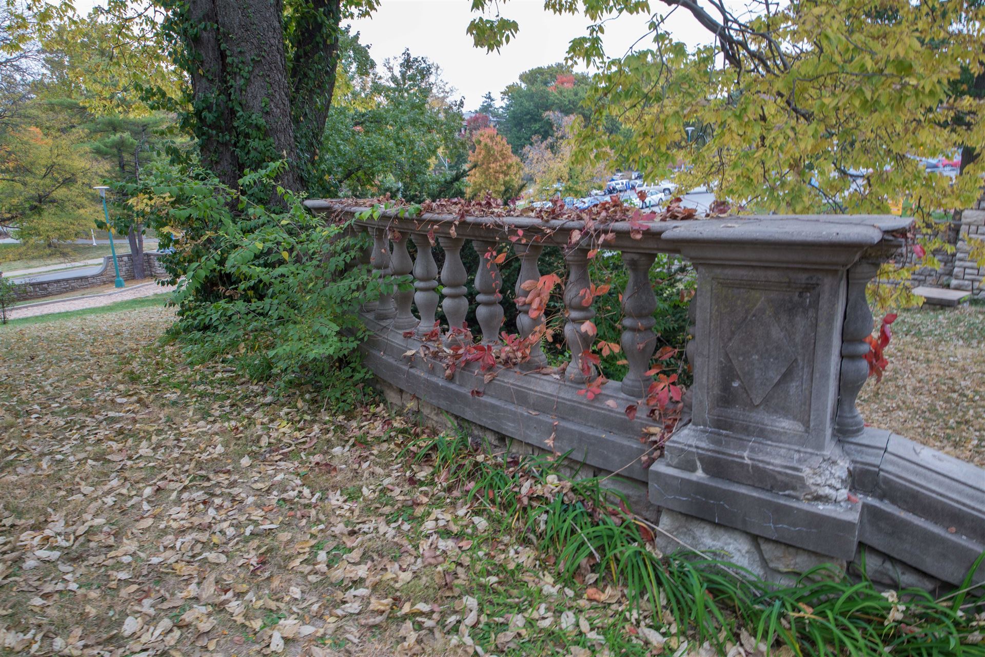 Locations Hub - Epperson House - Spooky Mansion