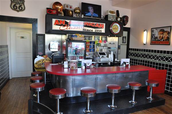 Locations Hub - Mugs Up Diner