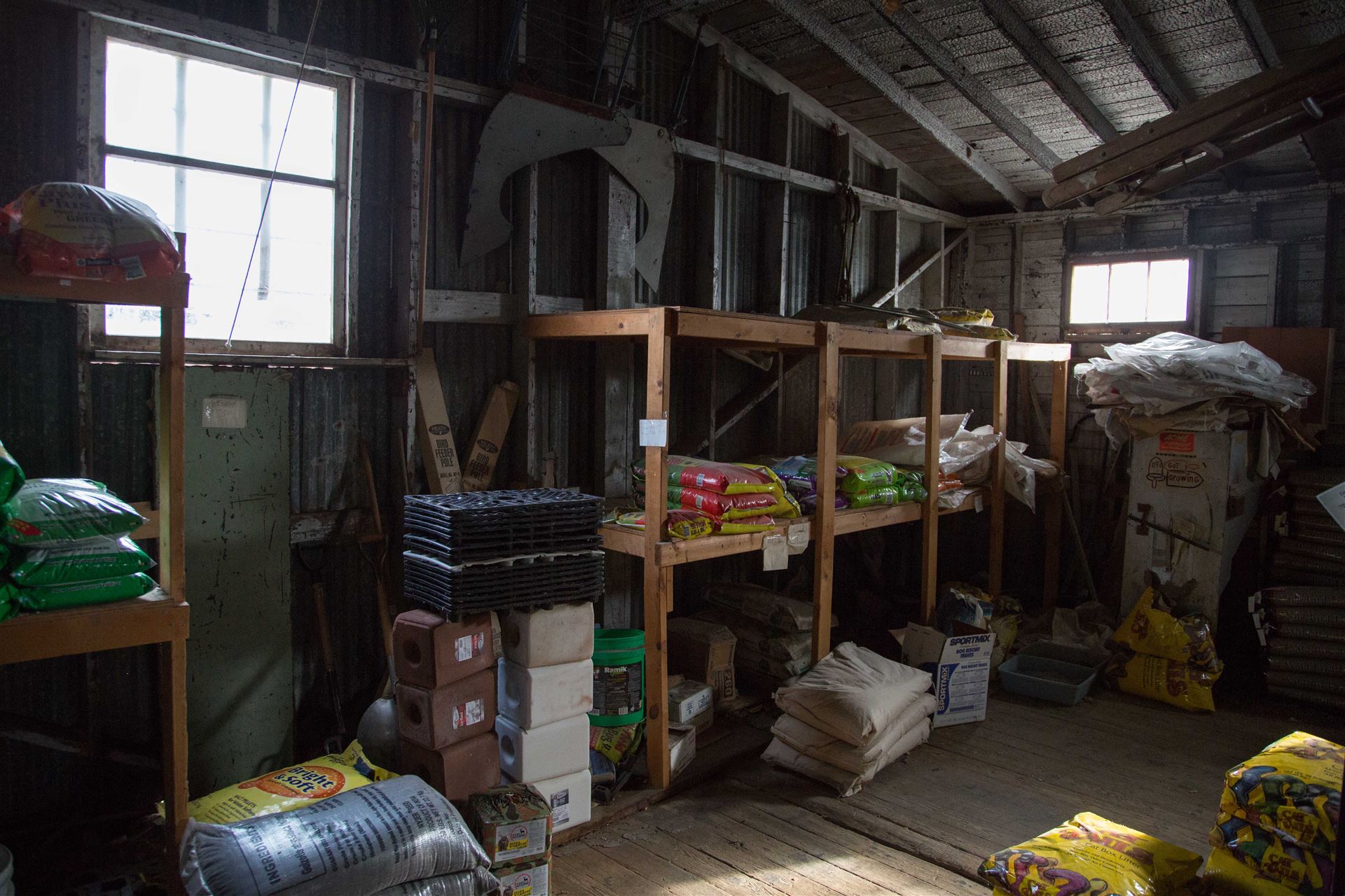 Locations Hub - Waldo Grain Company - 1926 Barn