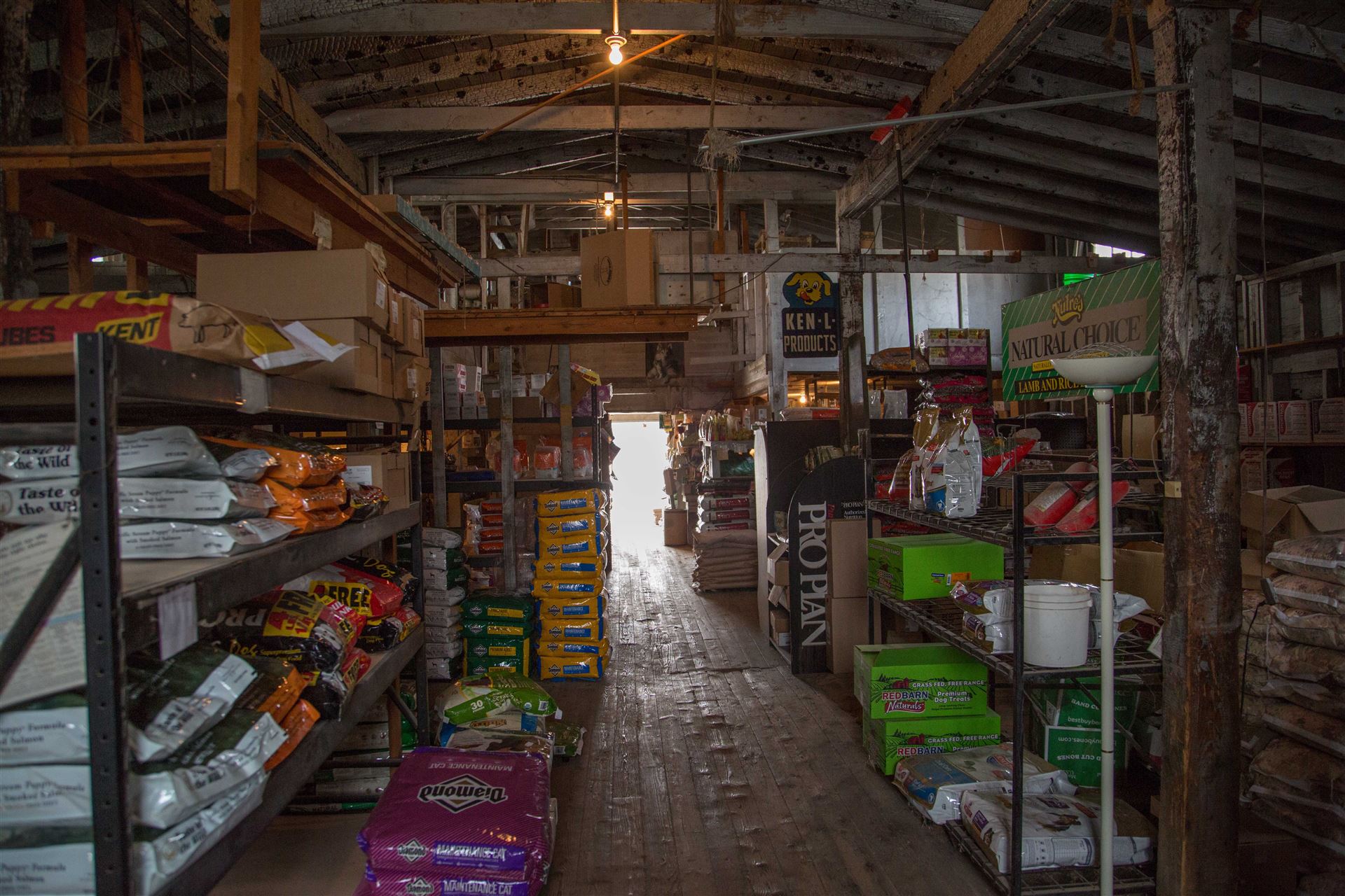 Locations Hub - Waldo Grain Company - 1926 Barn