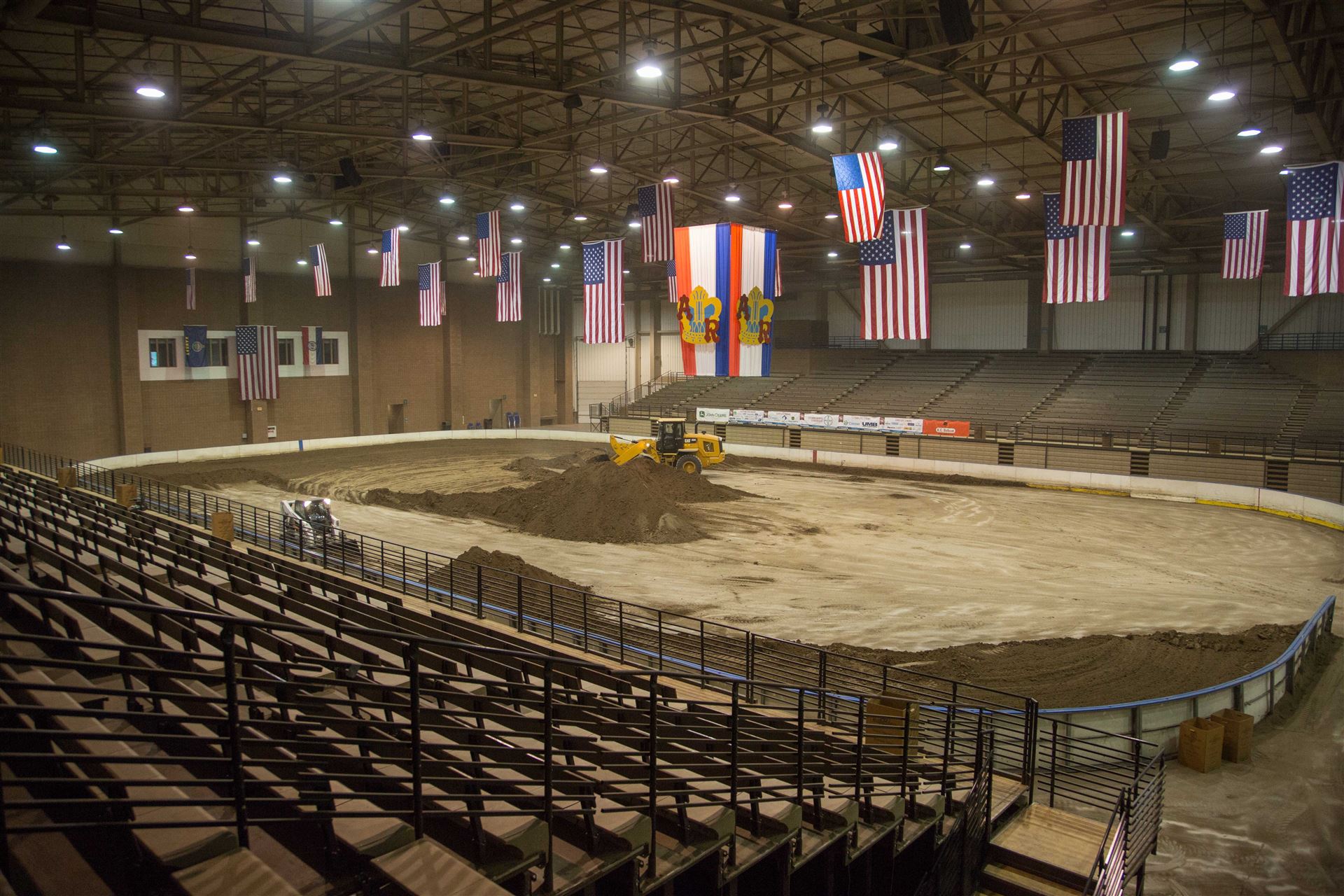 Locations Hub - American royal