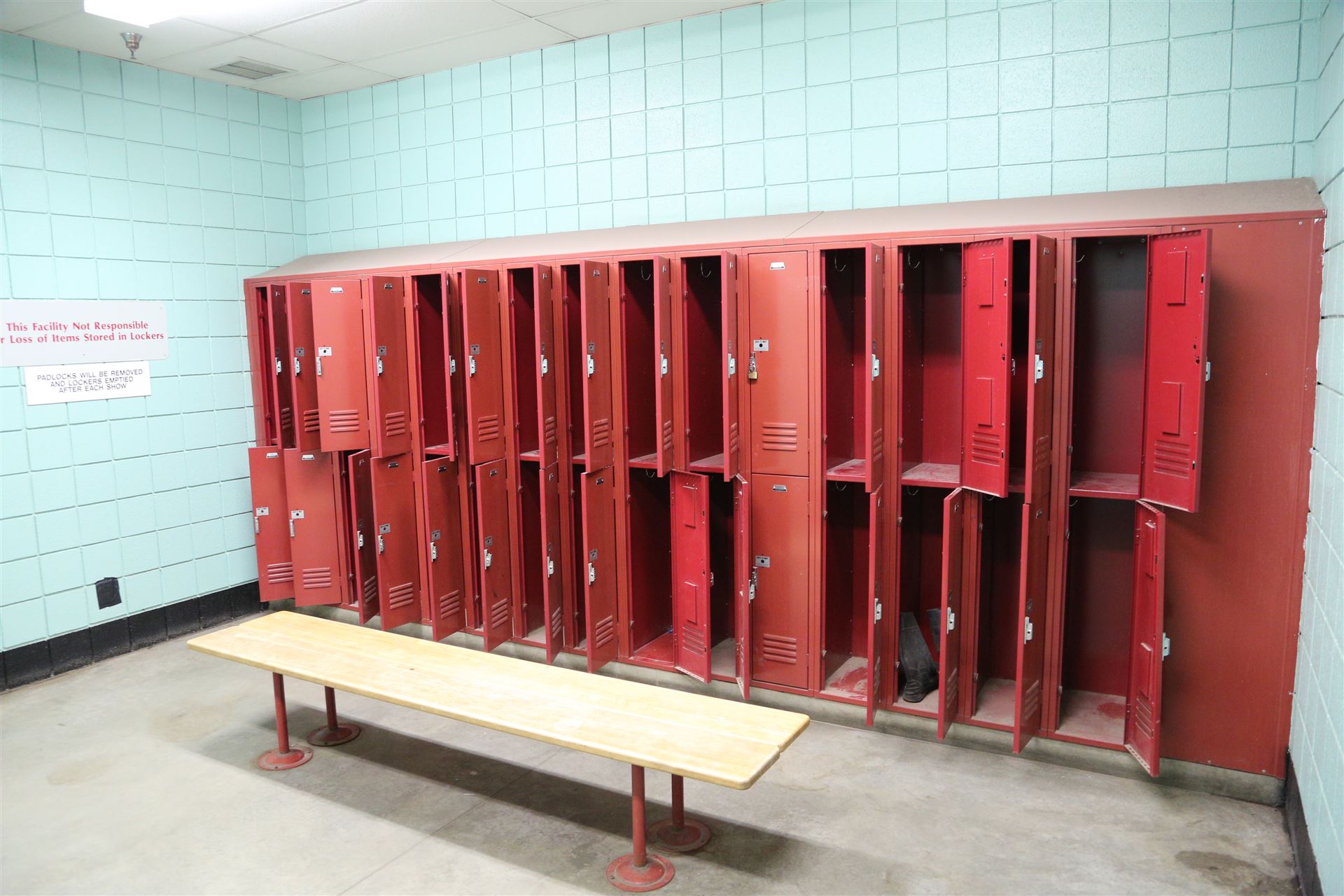Locations Hub - American royal